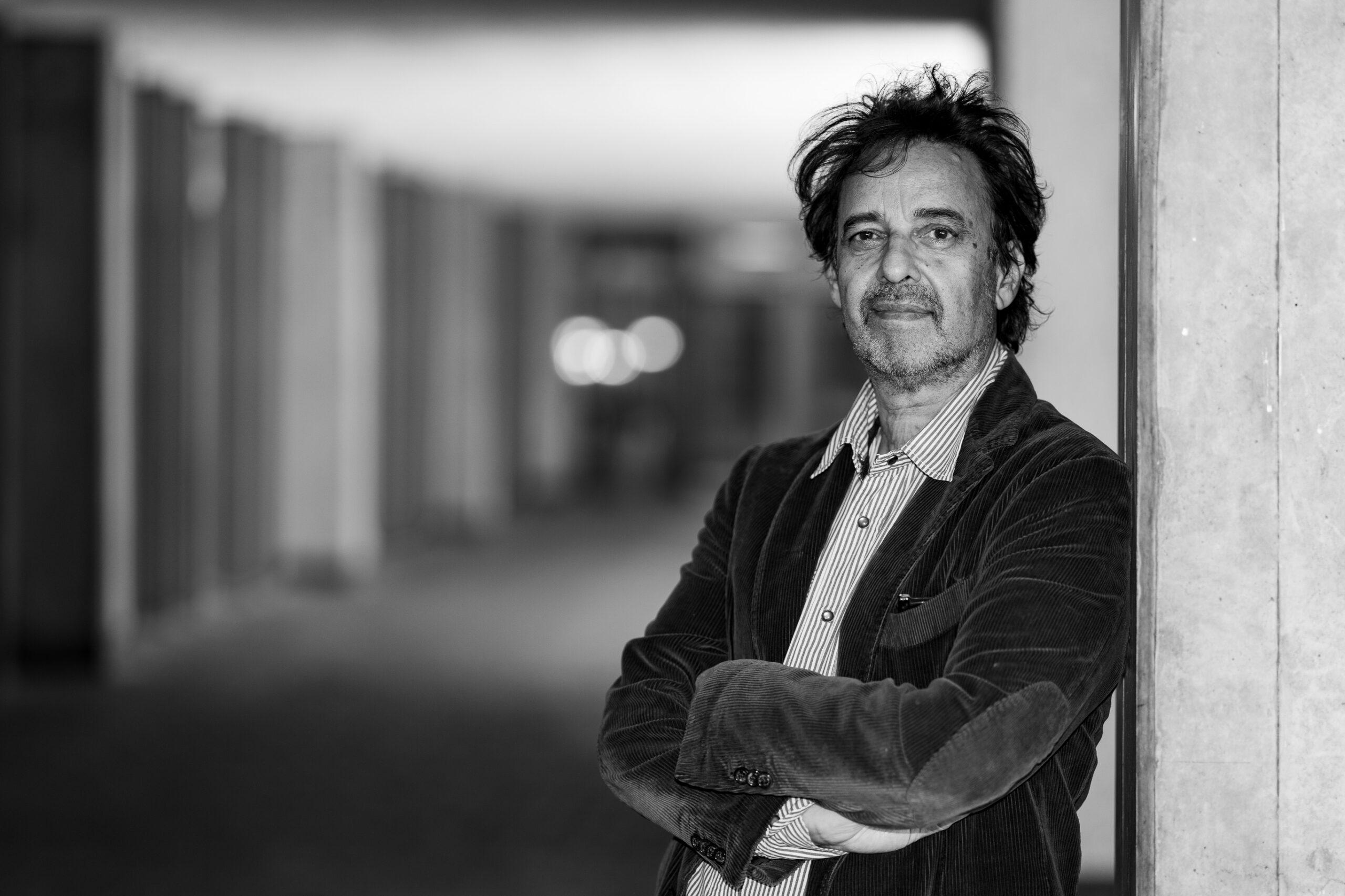 Martin R. Dean "Ein Stück Himmel", Atlantis - literaturblatt.ch